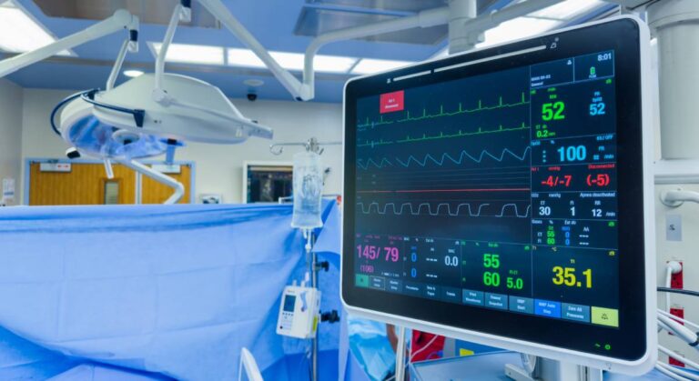 Uses of Electrocardiographic (ECG) Monitoring During Surgery - Greater ...